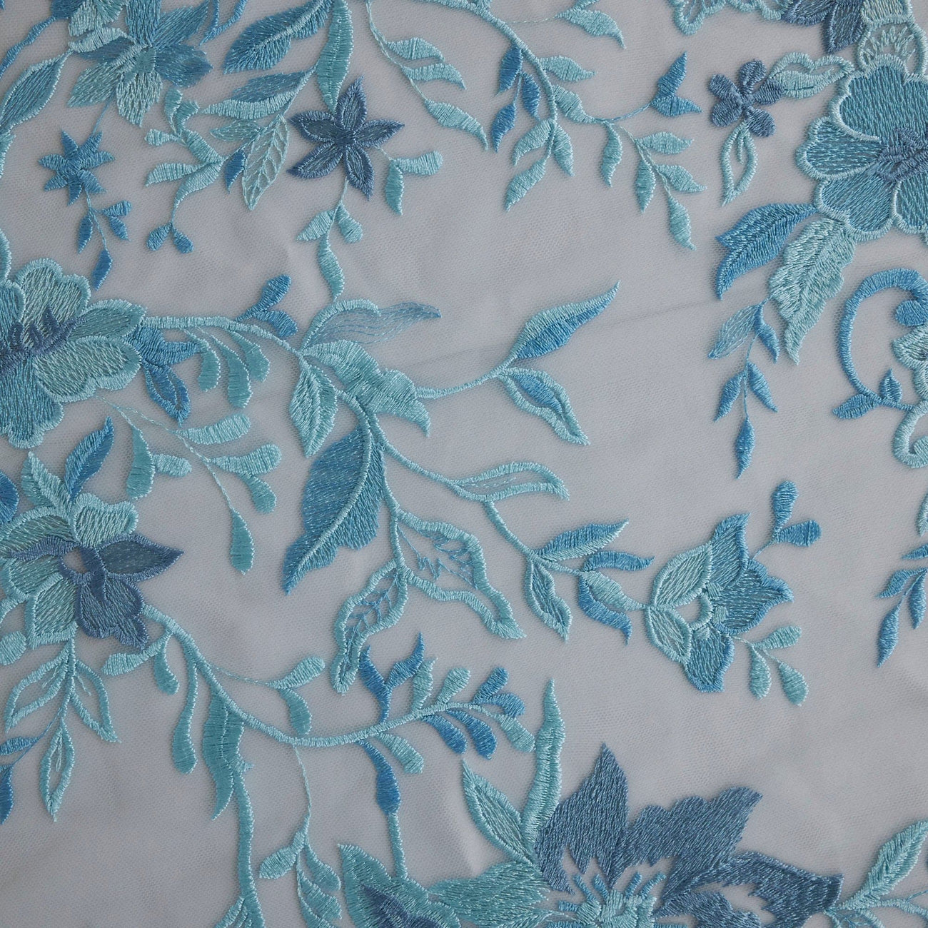 REINA SINGLE BORDER EMB MESH | 26424 | Wholesale Fabrics from $23.69 USD