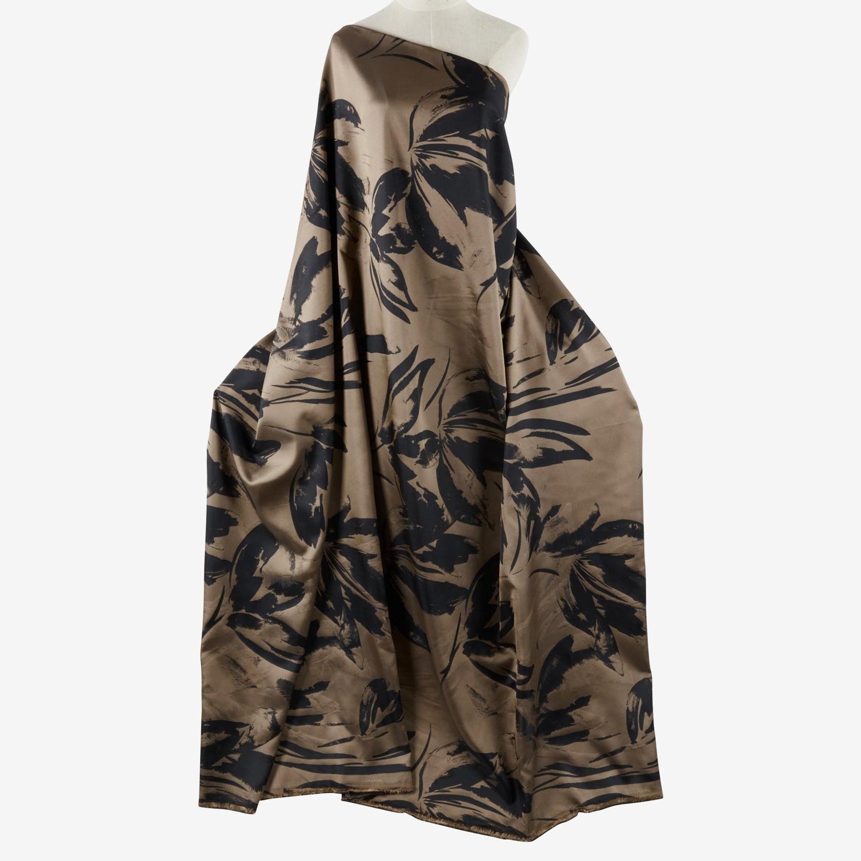 EMELE BIG FLORAL JACQUARD | 25641 | Wholesale Fabrics from $19.39 USD